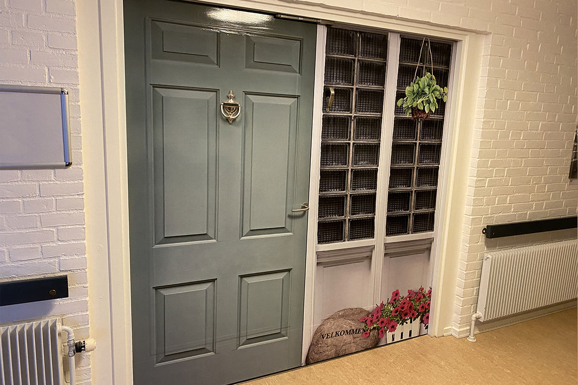 Foliering af døre og interiør for lidt ekstra charme - www.lmsign.dk